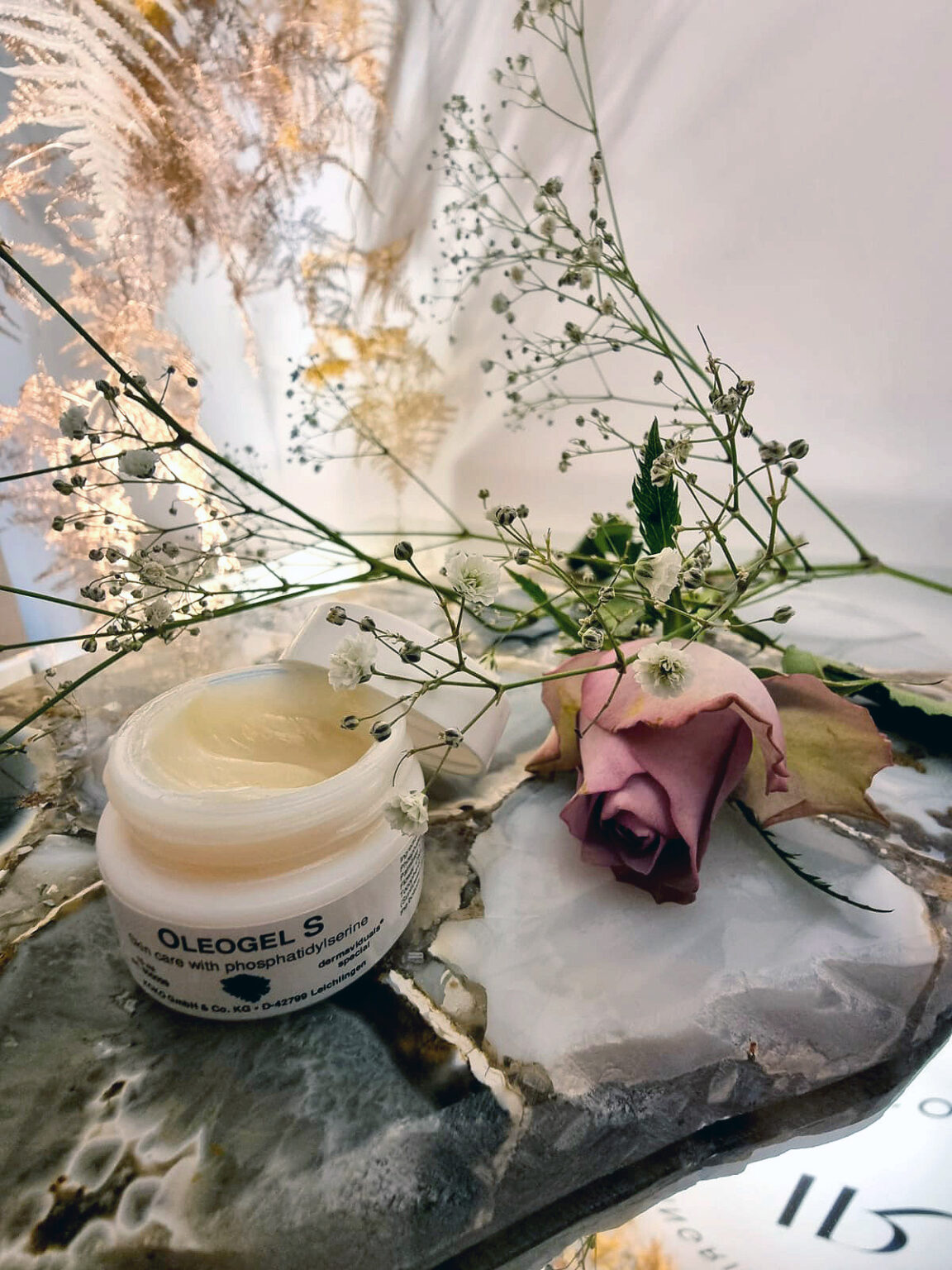 Oleogel S | Ingrid Raphael